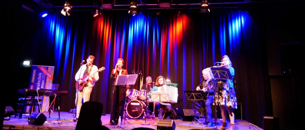 Ensembles in Concert & Band X-Change - BREMER